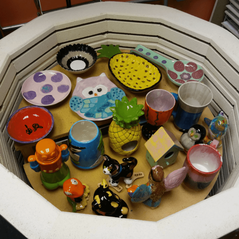 60+ Pottery Painting Ideas -Paint Your Own Pottery Ideas | HARUNMUDAK